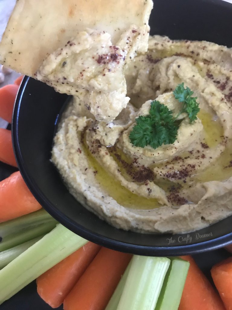 Lemon Garlic Hummus · The Crafty Boomer